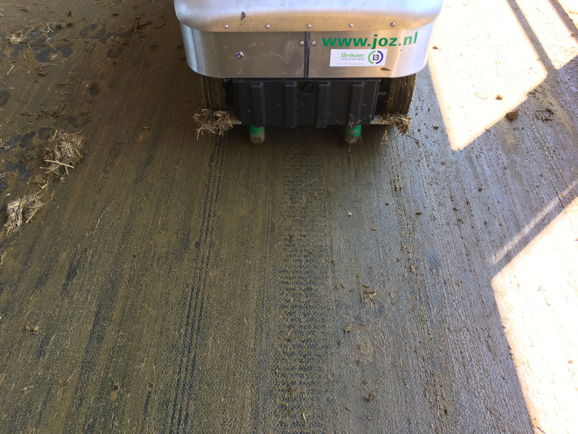 braeuer.cc | Manure removal | Slurry robot JOZ | Referenzen