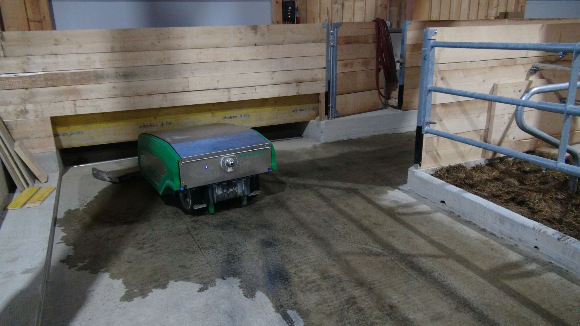 braeuer.cc | Manure removal | Slurry robot JOZ | Referenzen