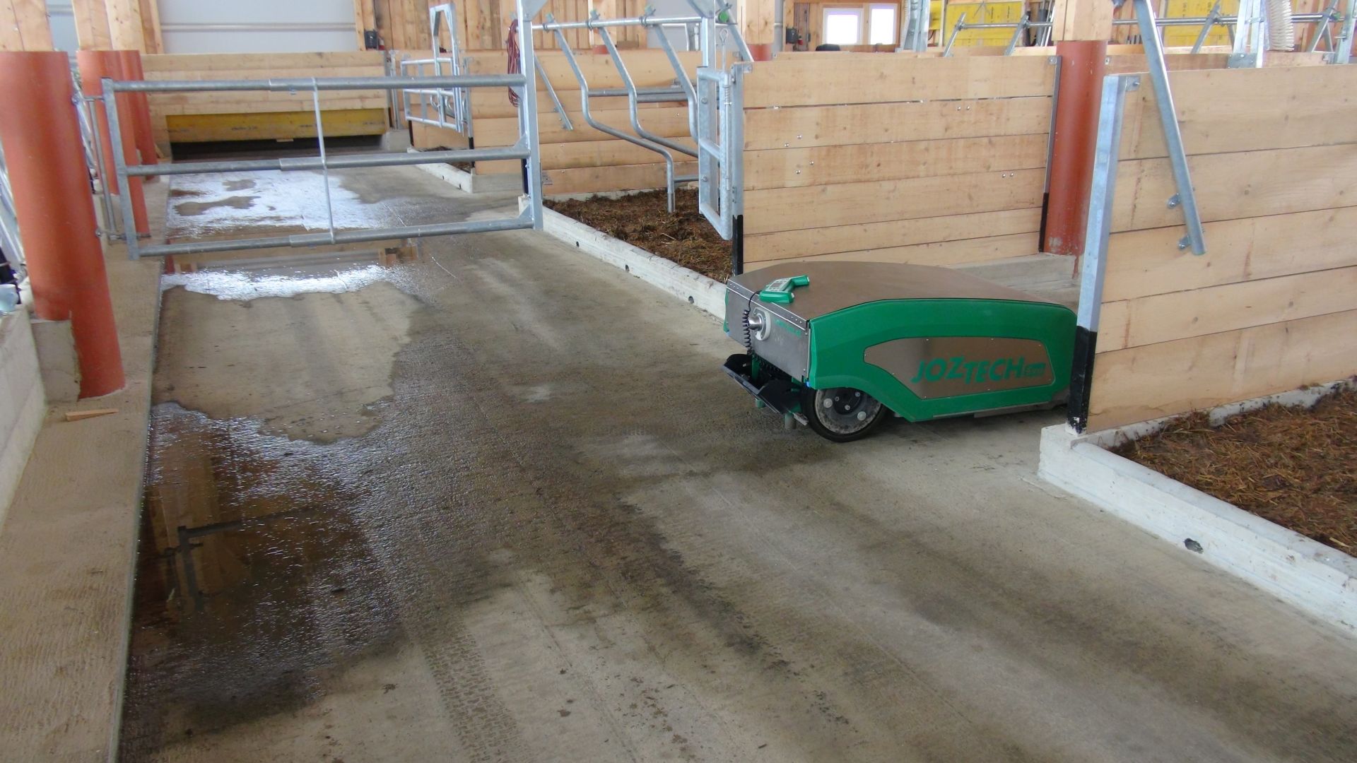 braeuer.cc | Manure removal | Slurry robot JOZ | Referenzen